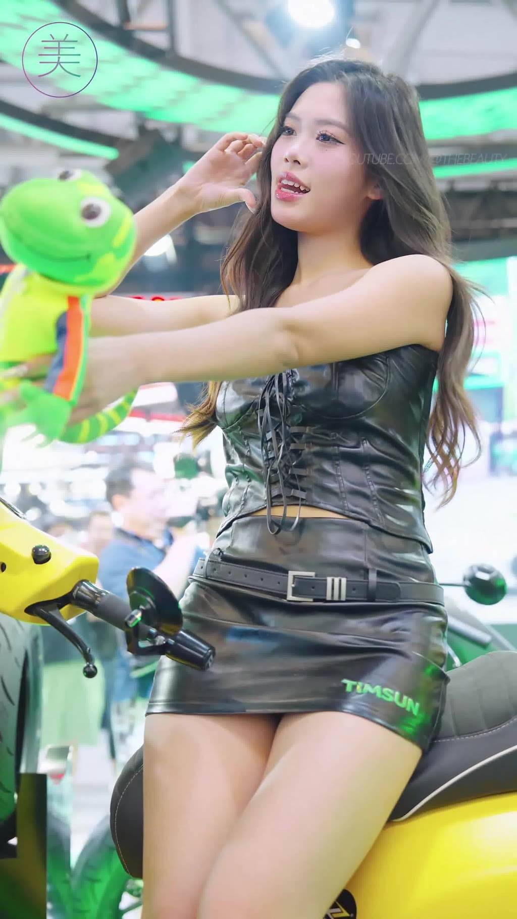 NO.1508 2024 重庆摩博会机车展 Racing Model LOOKBOOK 24[1V/152MB]-美库